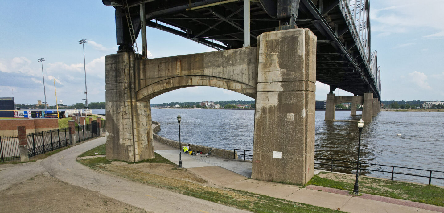 Centennial Bridge Repair: Davenport Seawall - McCarthy Improvement Company